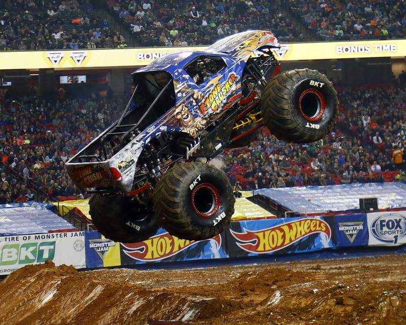 Stone Crusher Starts Off 2016 Strong | Monster Jam FS1 Championship ...